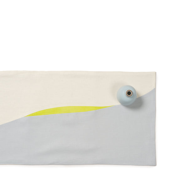 Curved Line Linen Runner – Heath Ceramics